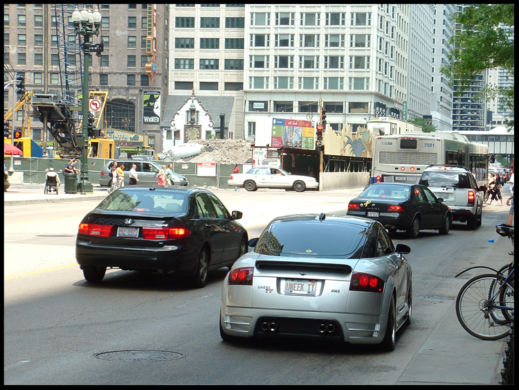 LOTS OF LARGE PICS - A UneekTT, everywhere in Chicago and thensome ...